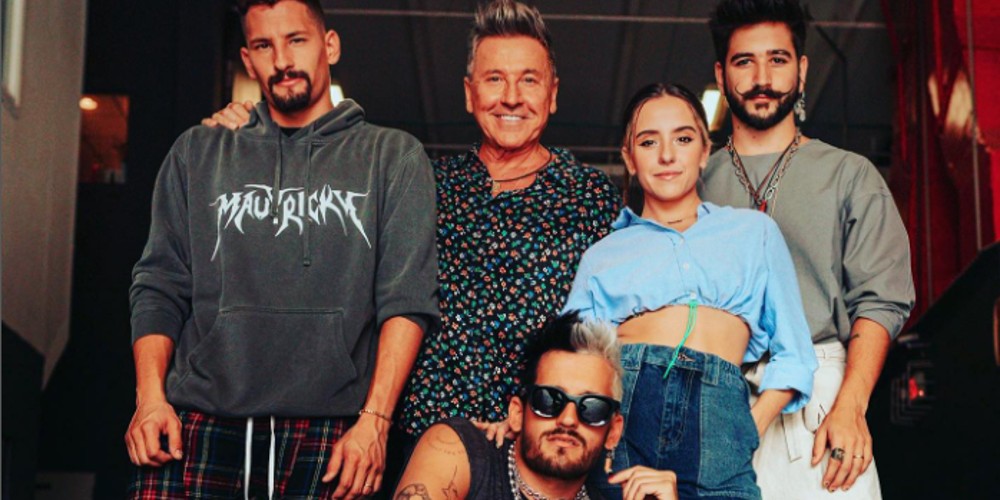 Fans descubren que Mau, Ricky y Evaluna no llevan legalmente el ...