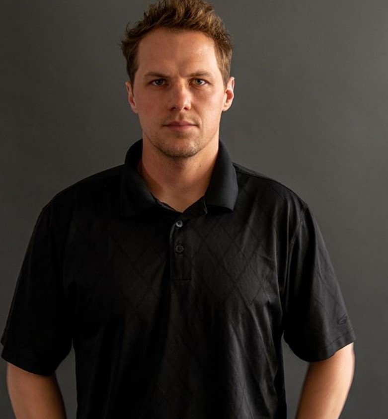 Kevin Schmidt 1 – Barrio