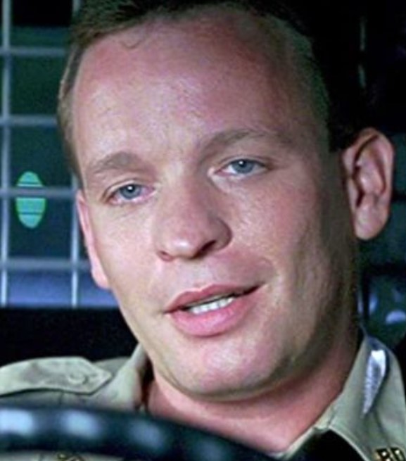 Stuart Greer – Barrio