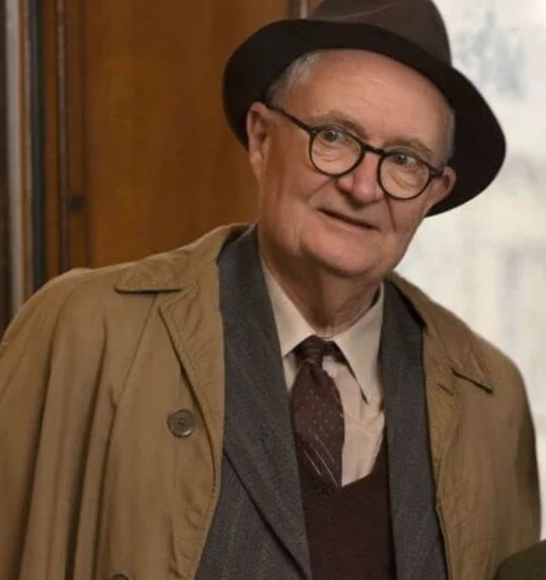 Jim-Broadbent 2 – Barrio