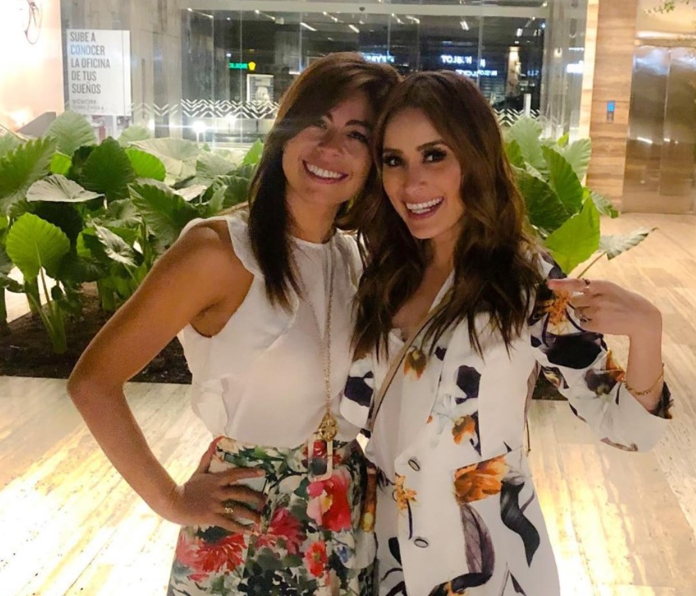 norma-lizbeth-hermana-carlos-rivera (9) – Barrio