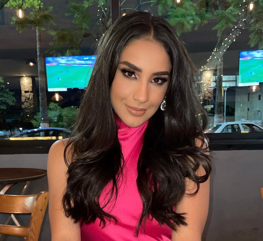 Irma Miranda Mexicana En Miss Universo 1 Barrio