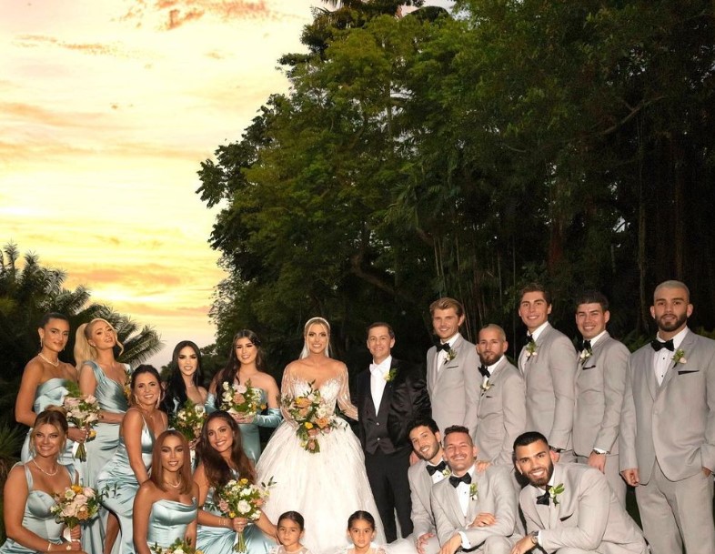 Boda Lele Pons Guaynaa 8 Barrio