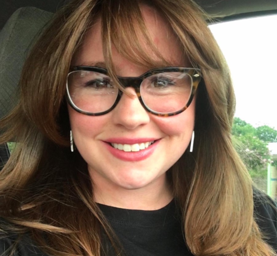 Andrea-Avery 2 – Barrio