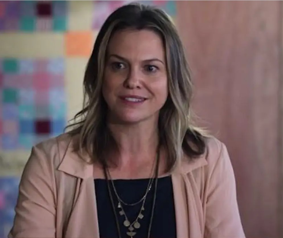 larisa-oleynik 2 – Barrio