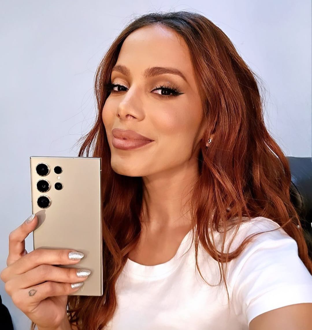 anitta-antes-y-despues-cirugias-esteticas (2) – Barrio